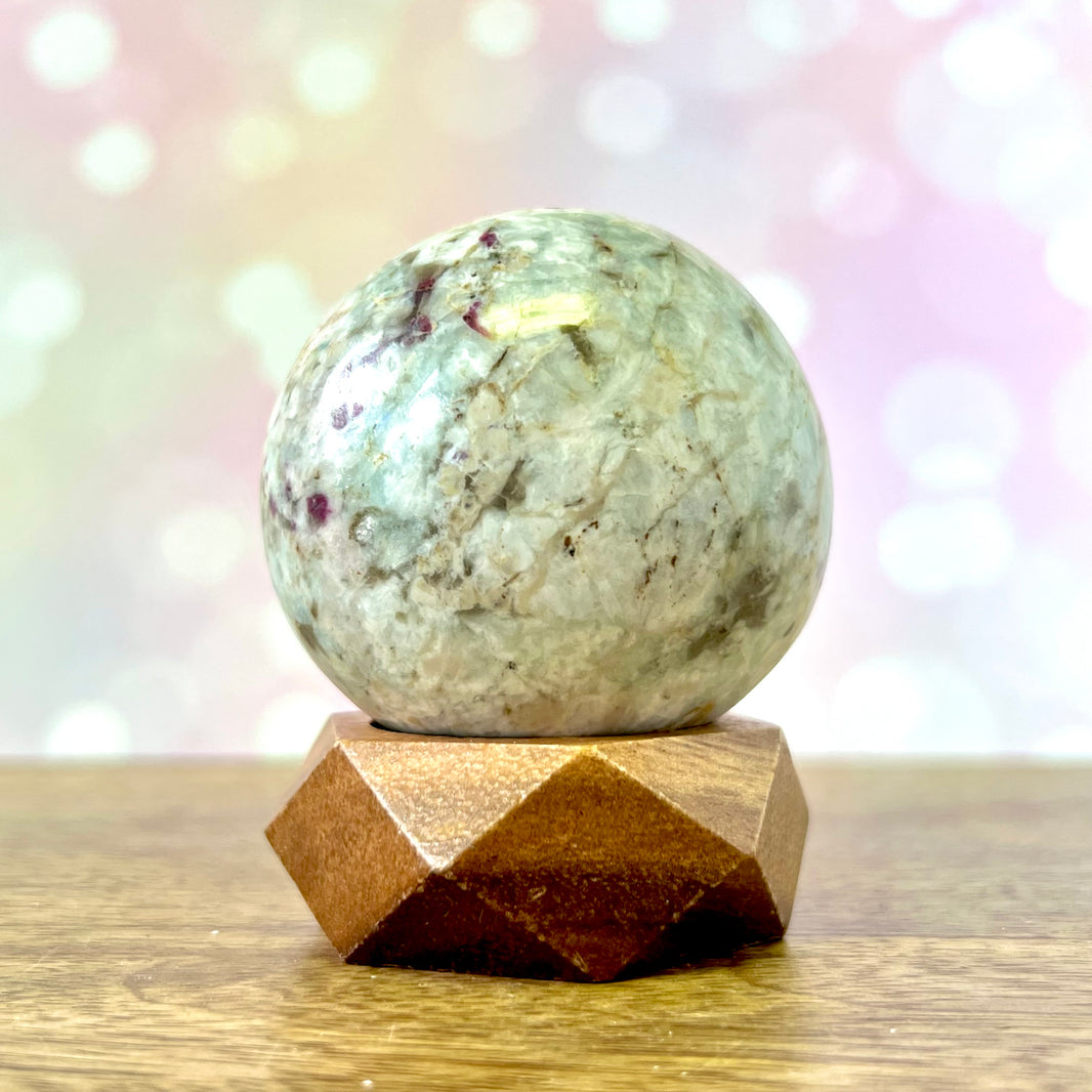 Crystal Spheres – Moonlit Wilds